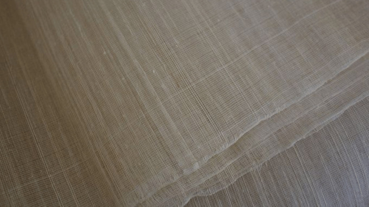 What is pineapple silk? Explore the world of this material